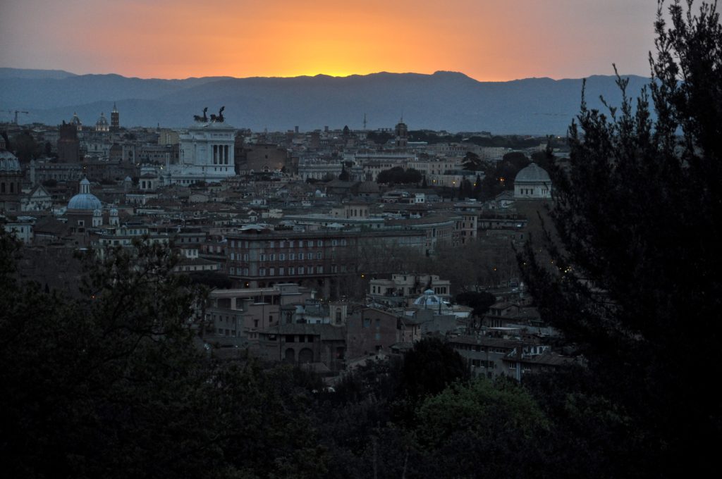 Sunrise in Rome: when the city awakens - EcoArt Travel Blog